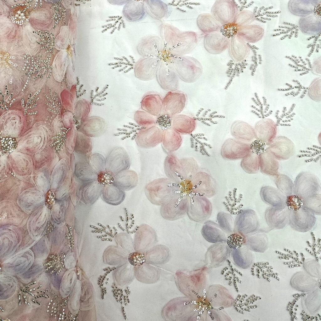 HH-033 – TULLE BORDADO CON CANUTILLO – Francia Textil